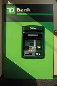 MTTDBANKGREENMACHINES | Creative Magazine
